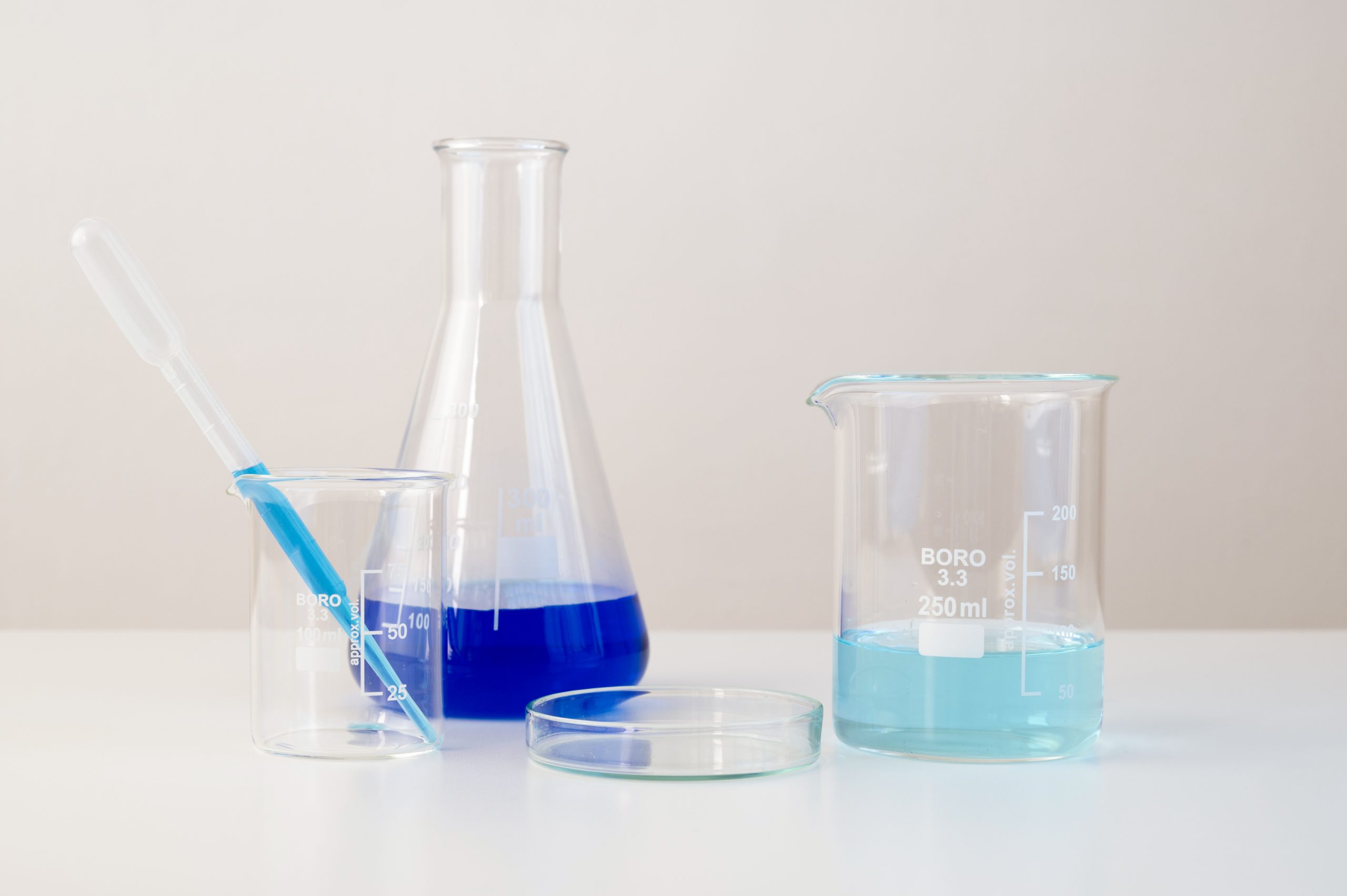 How to Choose High-Quality Lab Glassware in Malaysia
